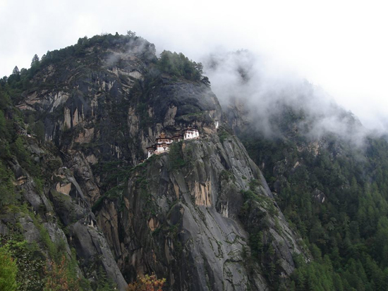 14-taktsang-gompa | Osho News