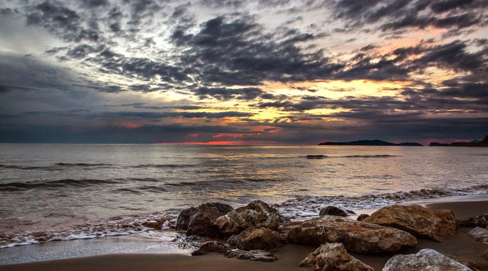 130 Sunset Stones | Osho News