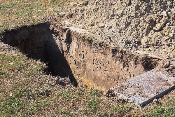 Open grave | Osho News