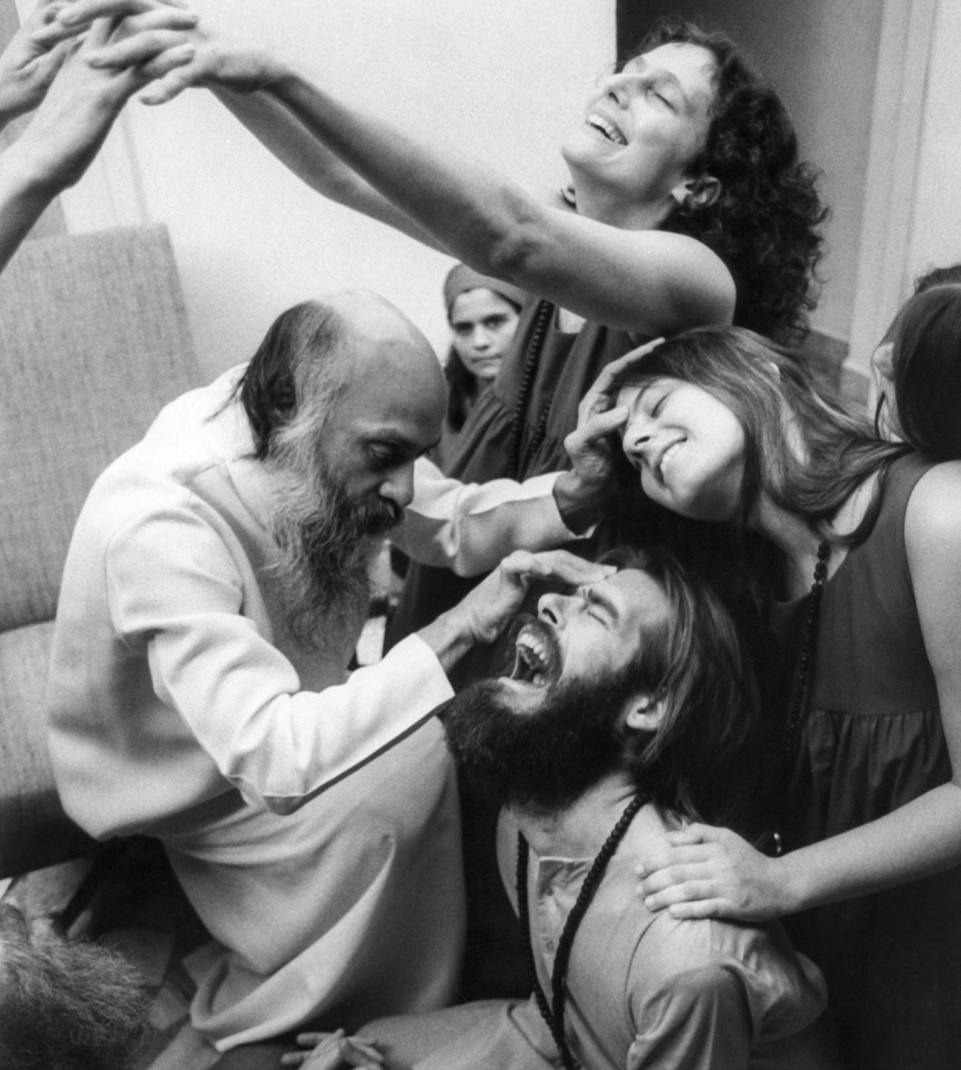 Bhagwan Shree Rajneesh with his followers (Photo: Bernard Charlon/Gamma ...