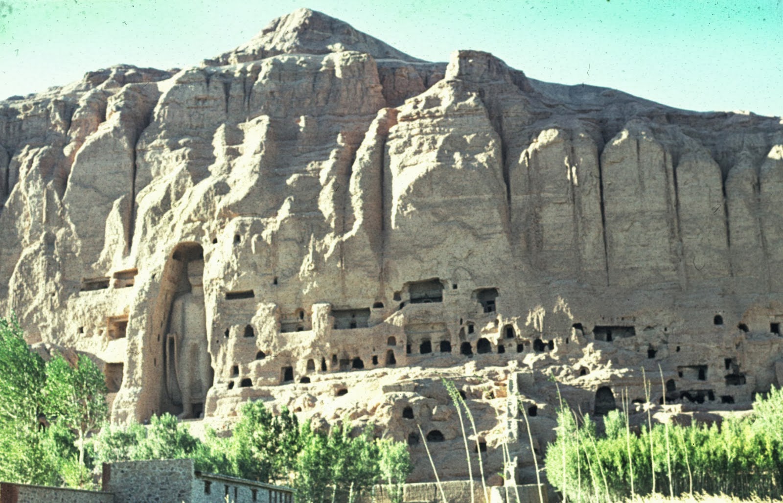 One of the Bamiyan statues: Sakyamuni | Osho News