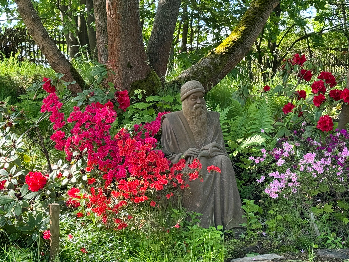 Osho statue | Osho News